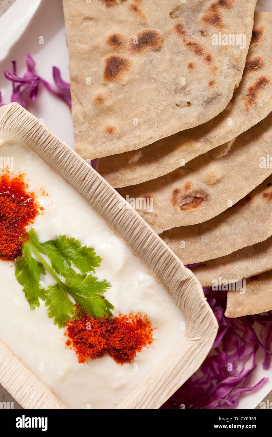 Aloo paratha hi-res stock photography and images - Alamy