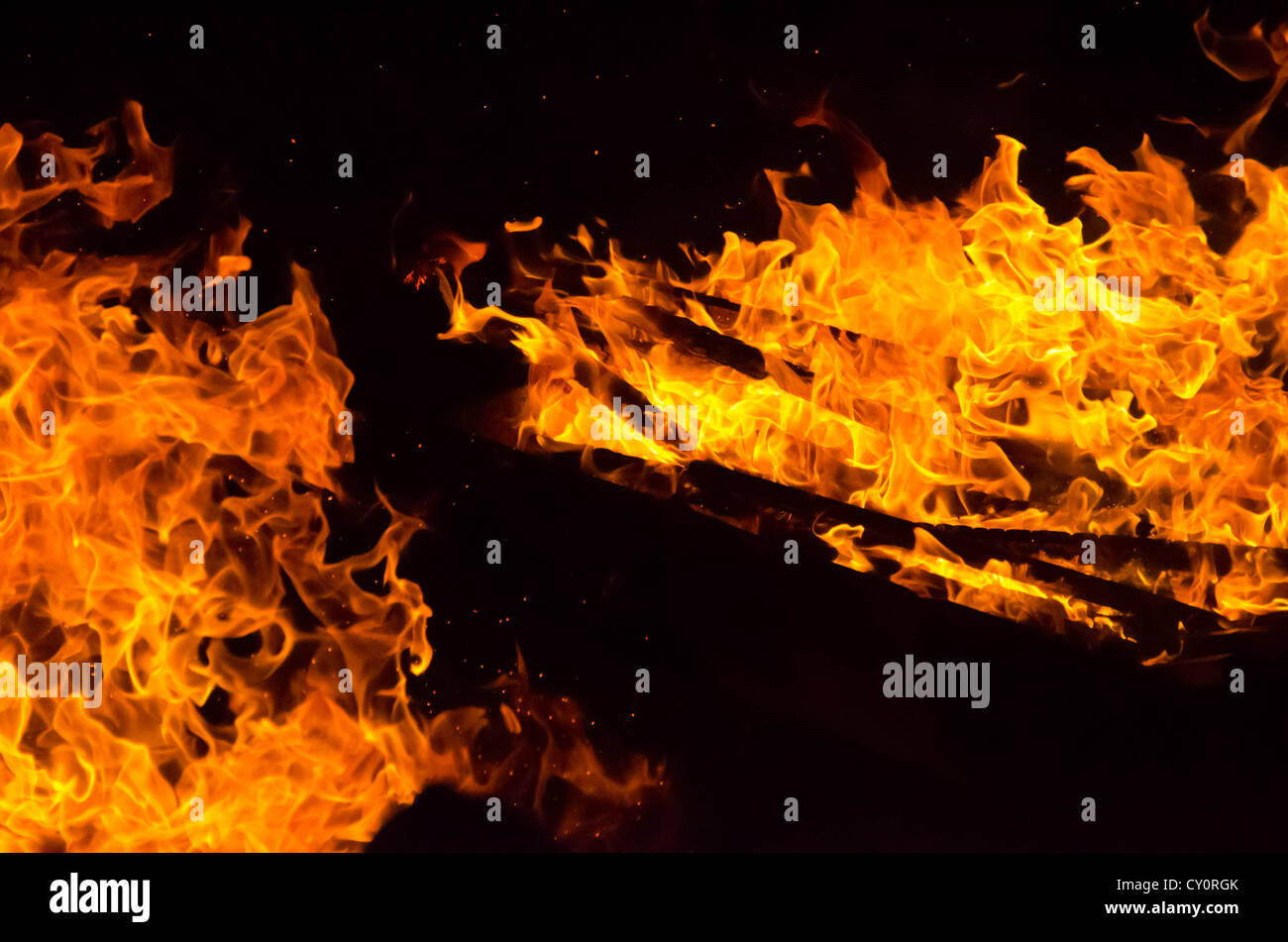 Fierce flames hi-res stock photography and images - Alamy
