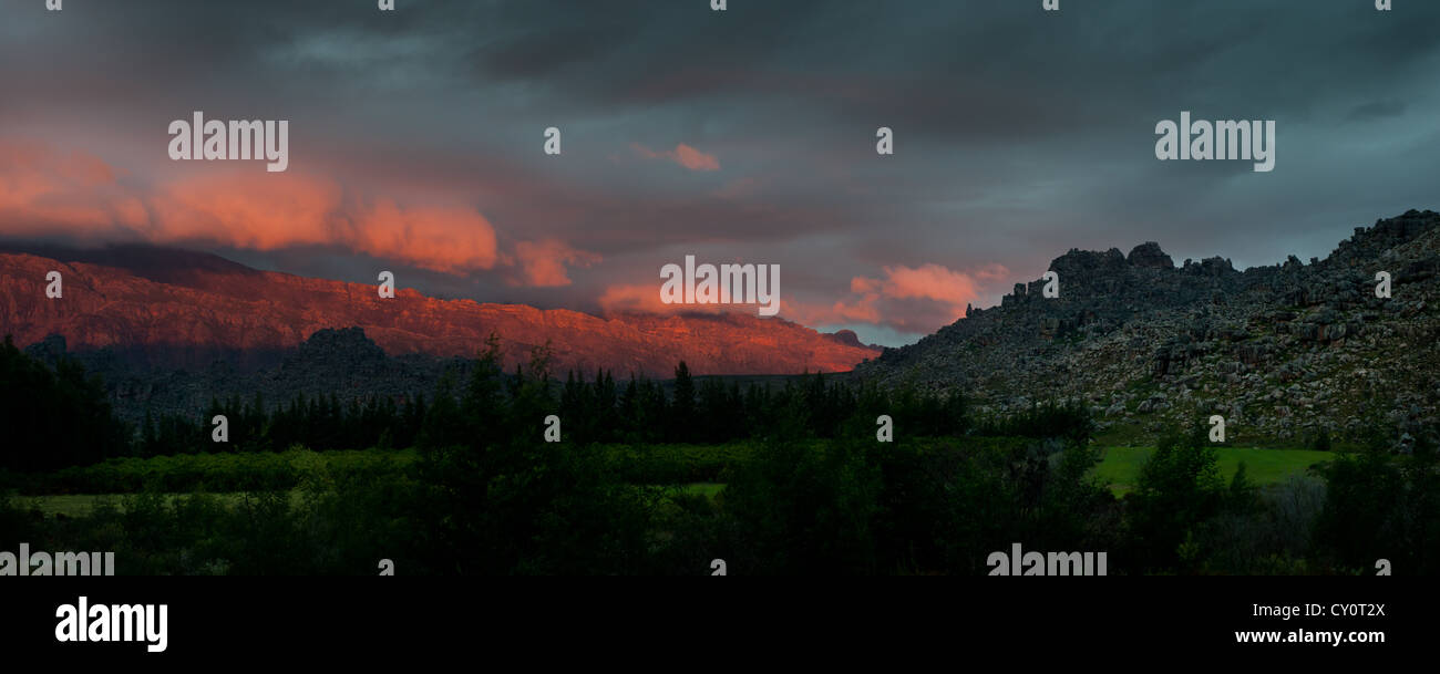 Africa pink sunset hi-res stock photography and images - Alamy