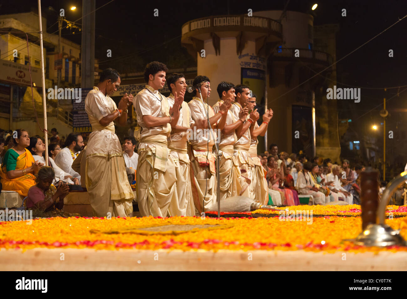 Traditional Hindu Ceremony on the Banks of the River Ganges in Varanasi ...