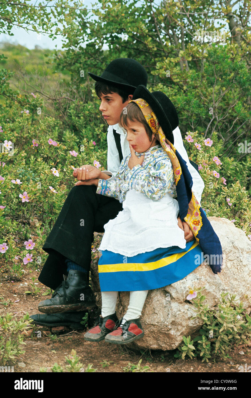Children wearing traditional costumes hi-res stock photography and ...