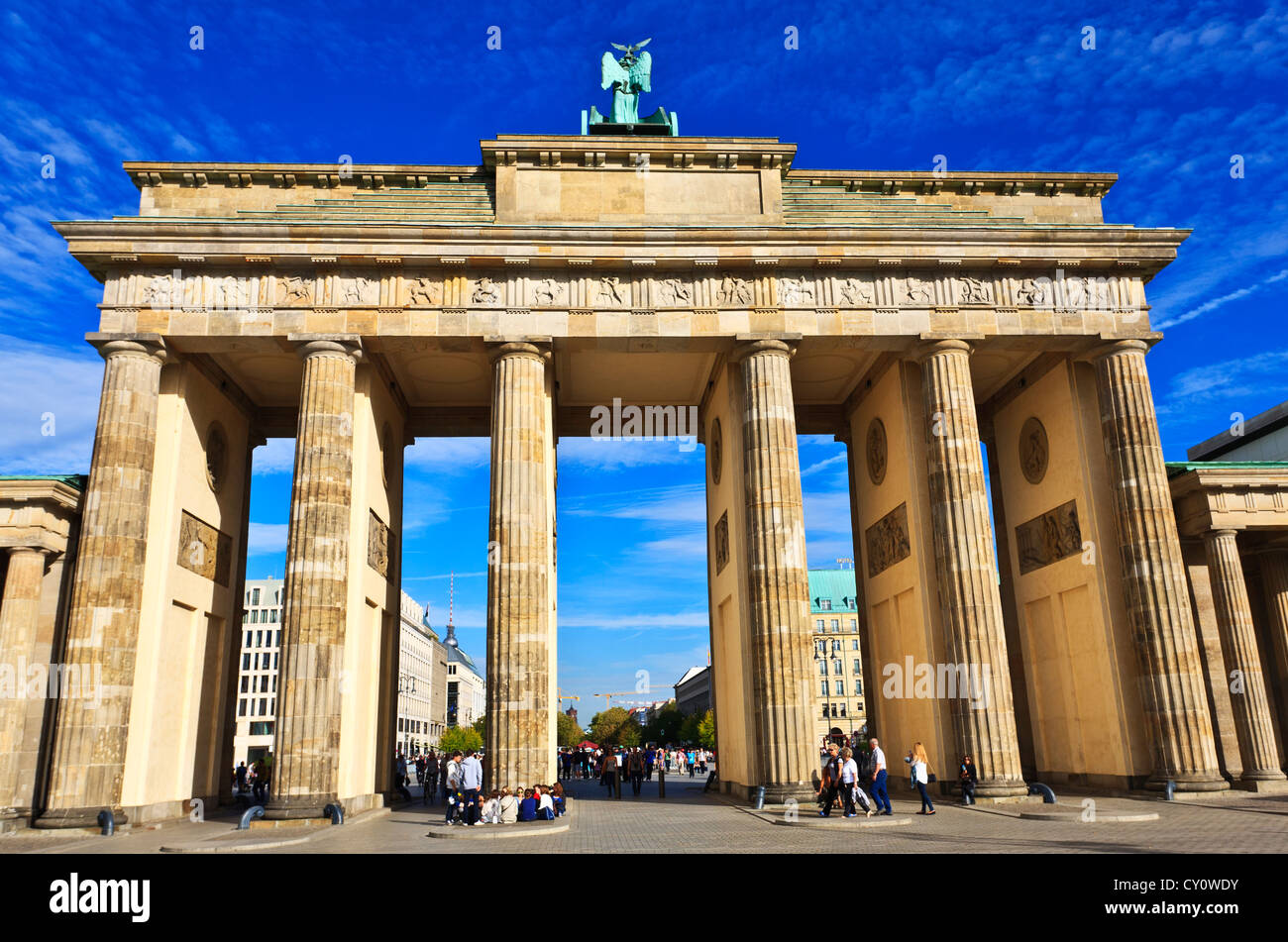Berlin arch hi-res stock photography and images - Alamy