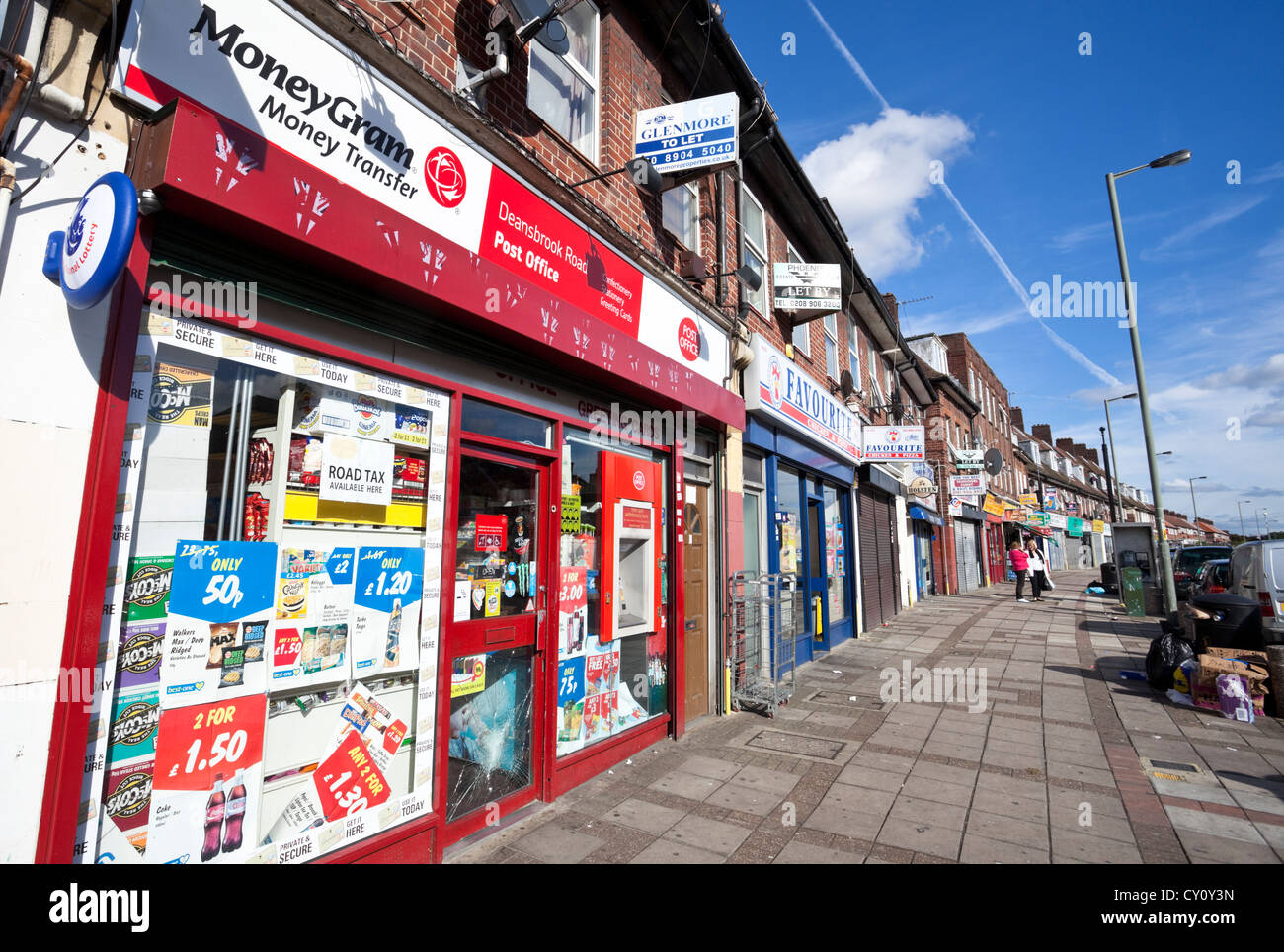 High street shops uk hi-res stock photography and images - Alamy