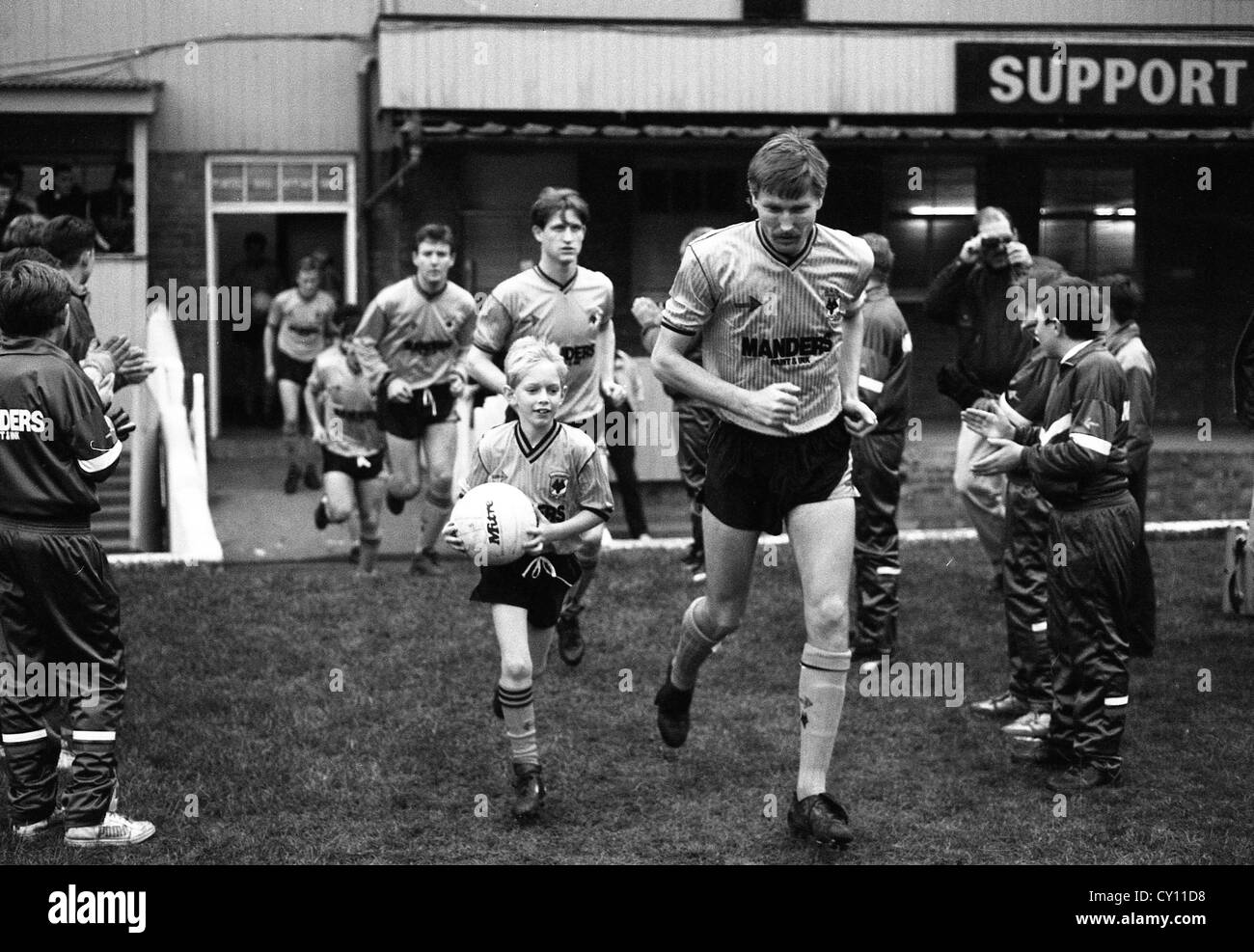 Wolverhampton wanderers captain gary bellamy hi-res stock photography ...