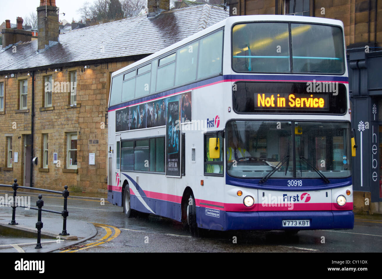Bus Turning High Resolution Stock Photography and Images - Alamy