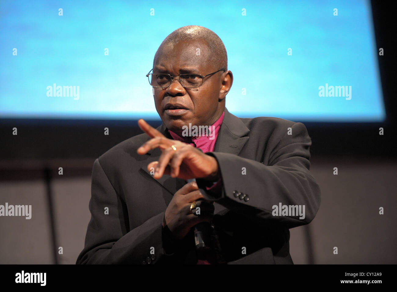 Archbishop john sentamu hi-res stock photography and images - Alamy