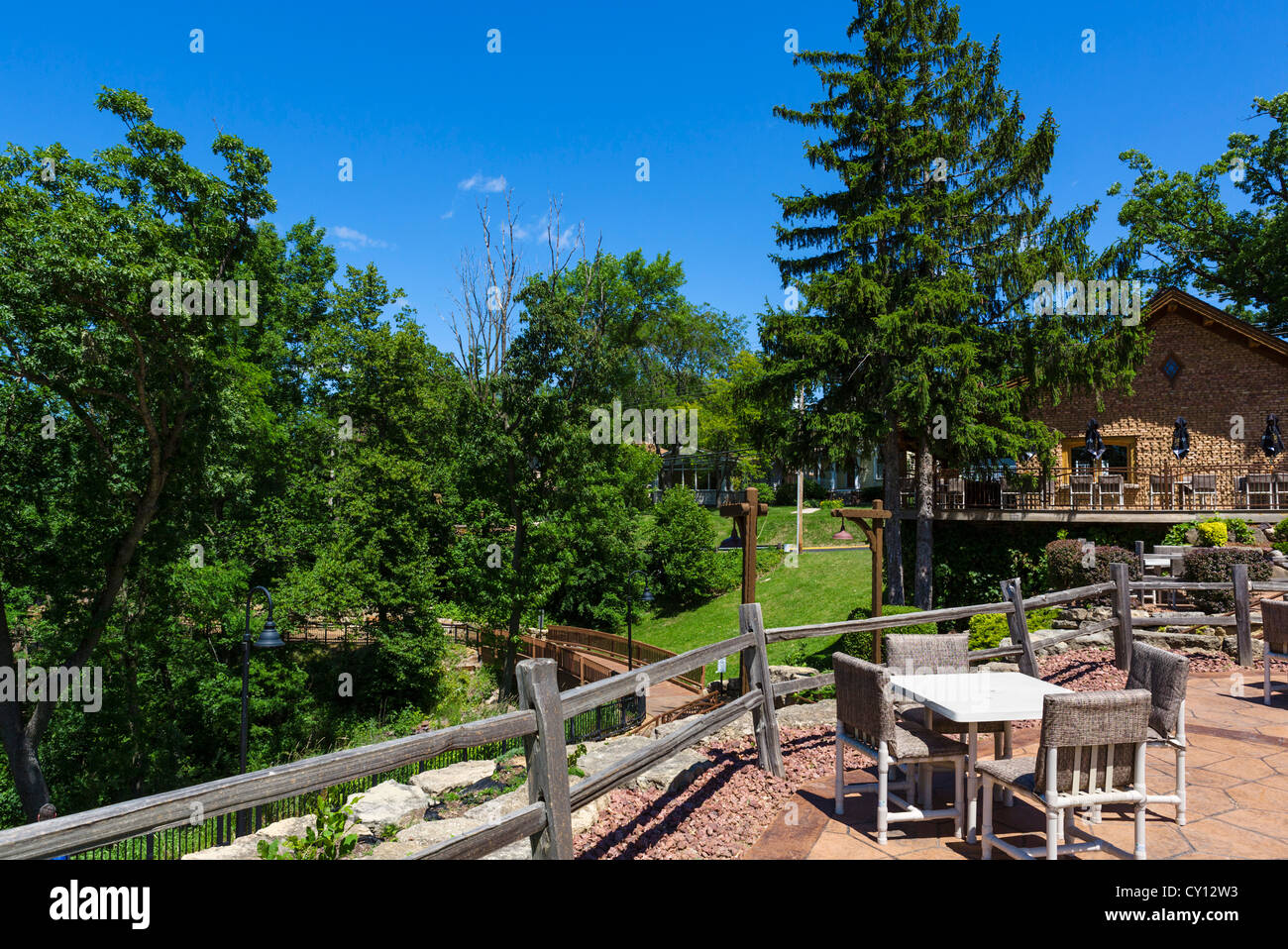 Terrace of the River Walk pub in the popular resort of Wisconsin Dells ...