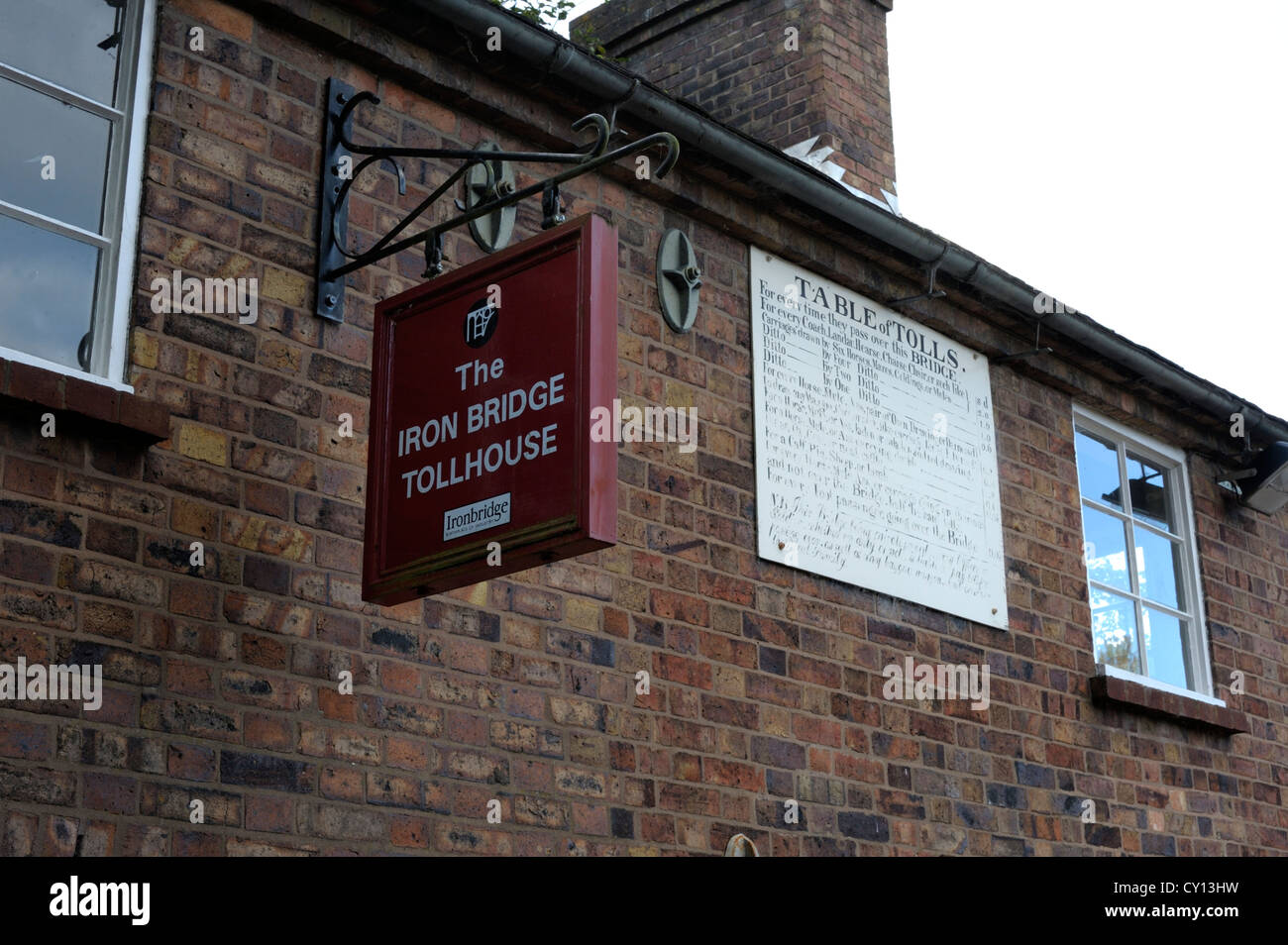 Toll Bridge Sign High Resolution Stock Photography and Images - Alamy