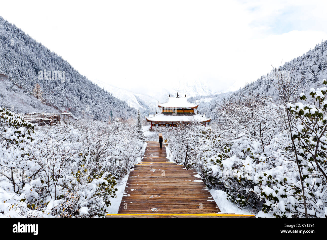 Tibetan temple hi-res stock photography and images - Alamy