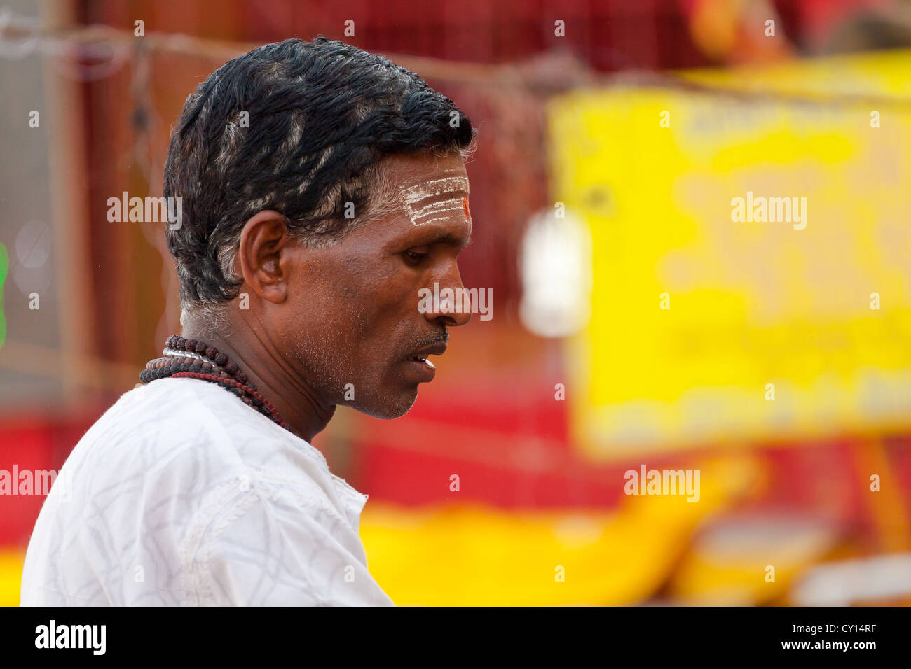 Hindu priest face hi-res stock photography and images - Alamy
