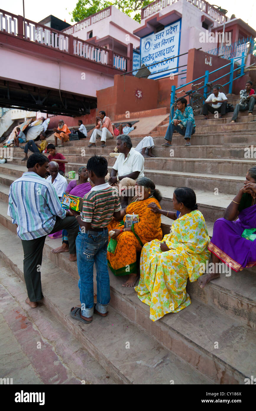 Man sitting on step varanasi hi-res stock photography and images - Alamy