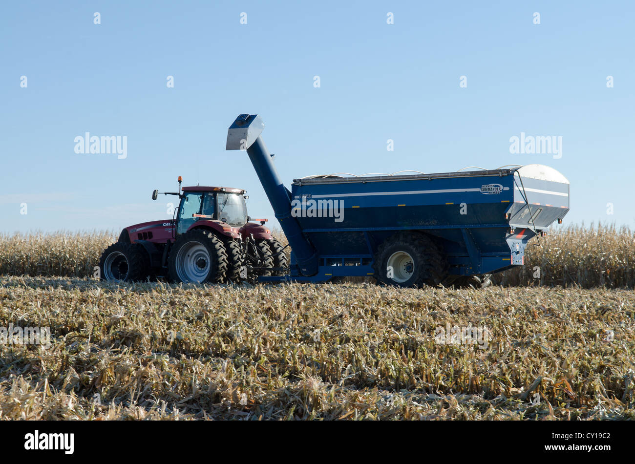Tractor Harvesting American Field Stock Photo - Alamy