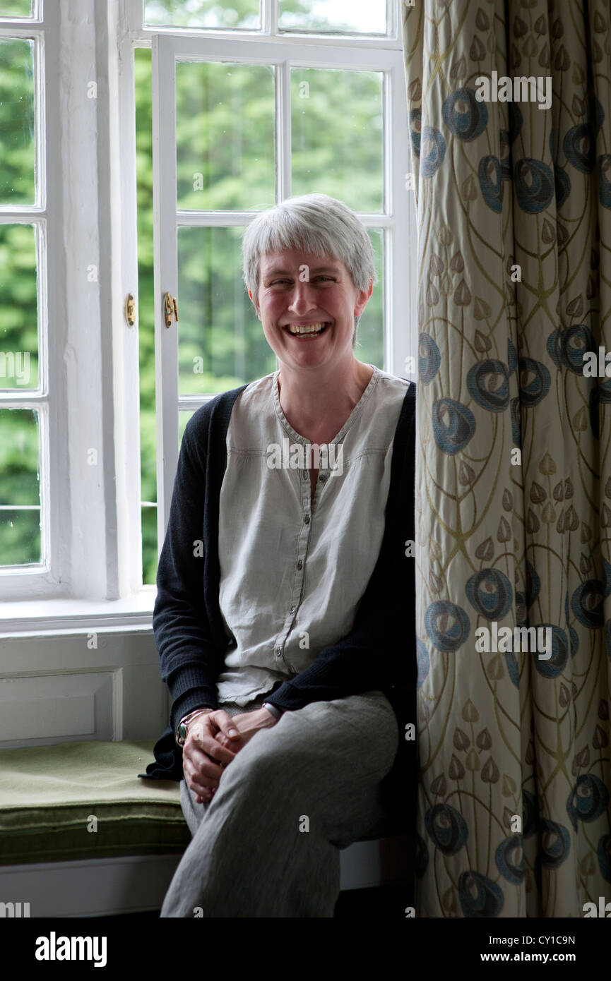 Dr Mary Laven, Senior Lecturer in the faculty of History at Jesus ...