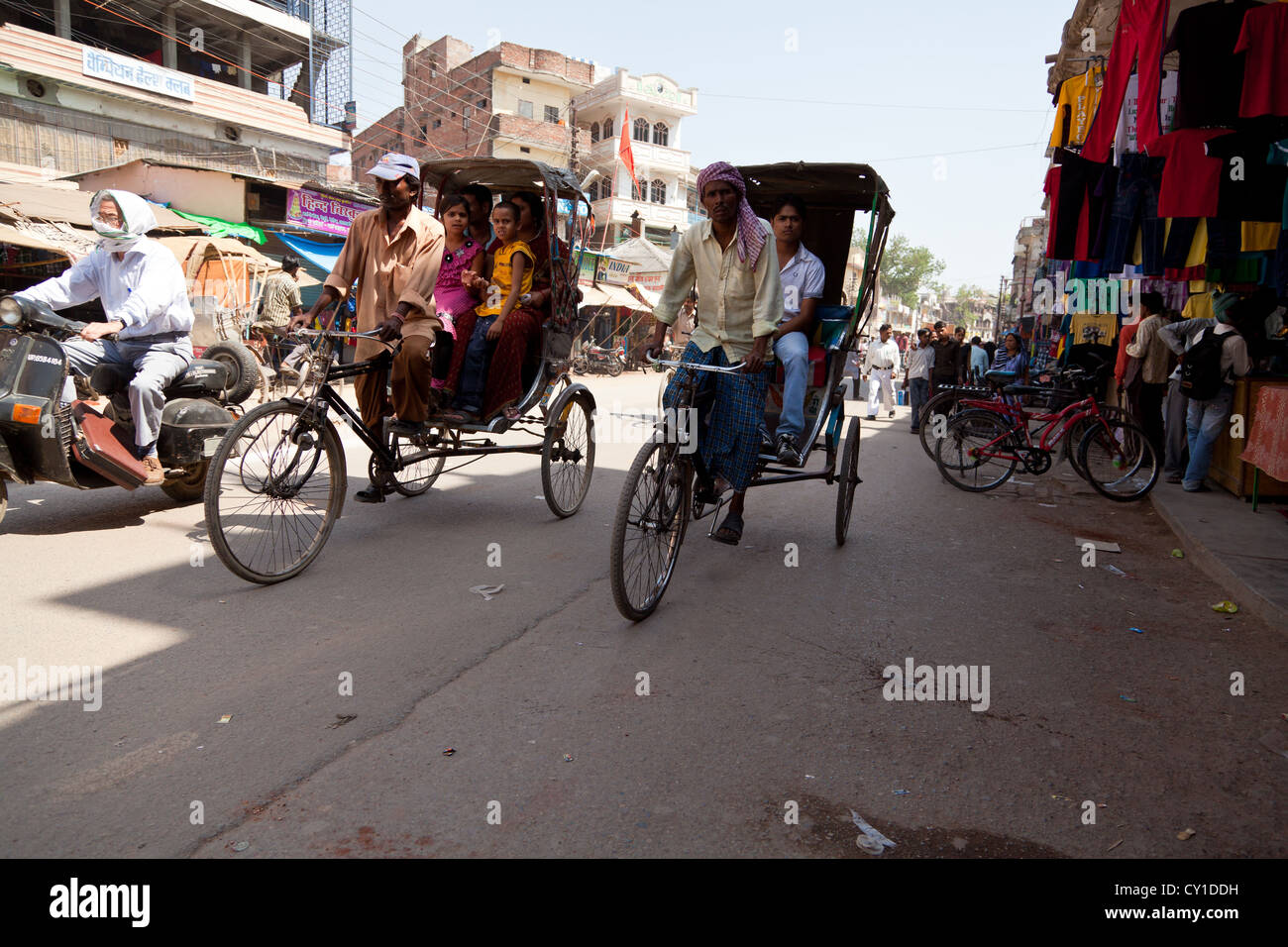 Rickshaw driver in varanasi india hi-res stock photography and images ...