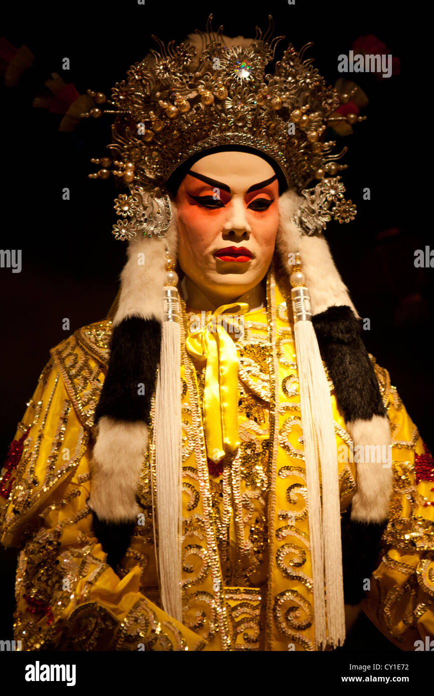 traditional actors in China Stock Photo - Alamy