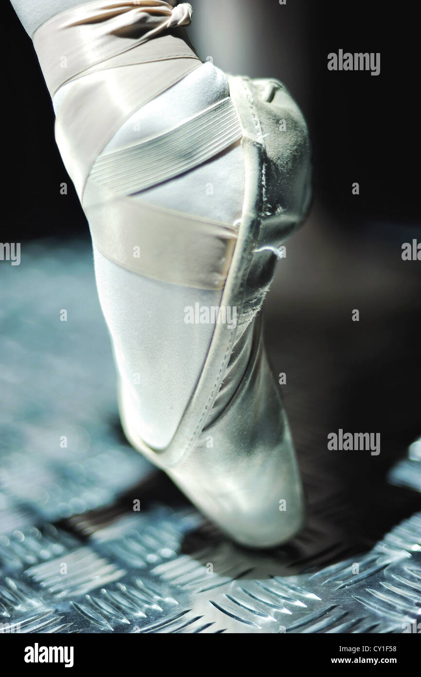 Feet types hi-res stock photography and images - Alamy