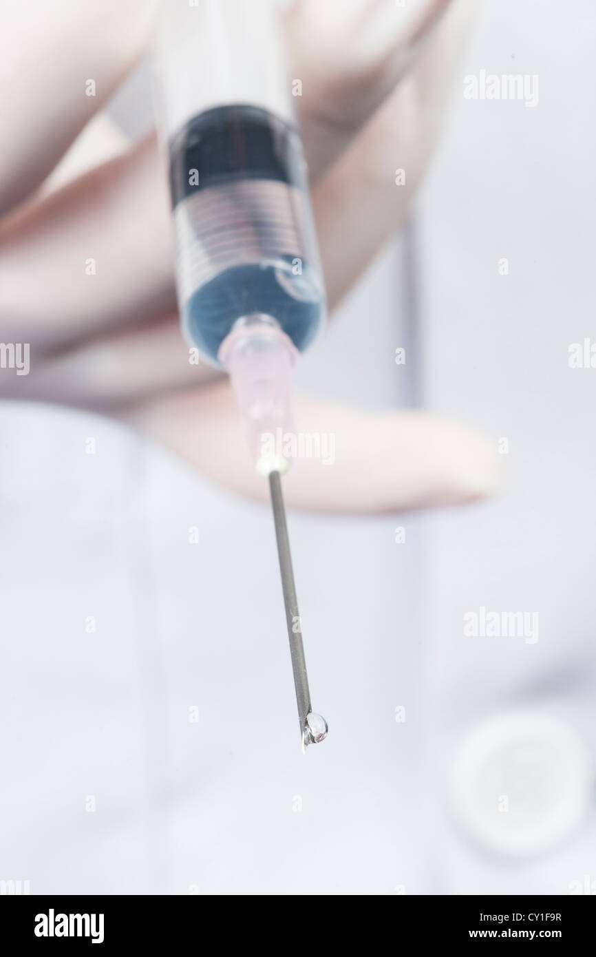 Intravenous injectio hi-res stock photography and images - Alamy
