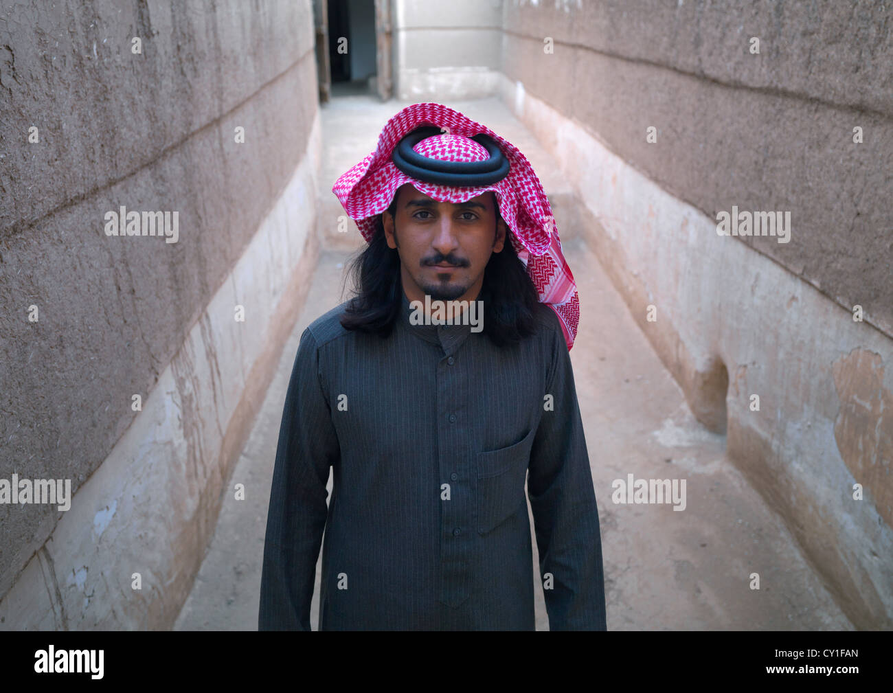 Man From Najran, Saudi Arabia Stock Photo - Alamy