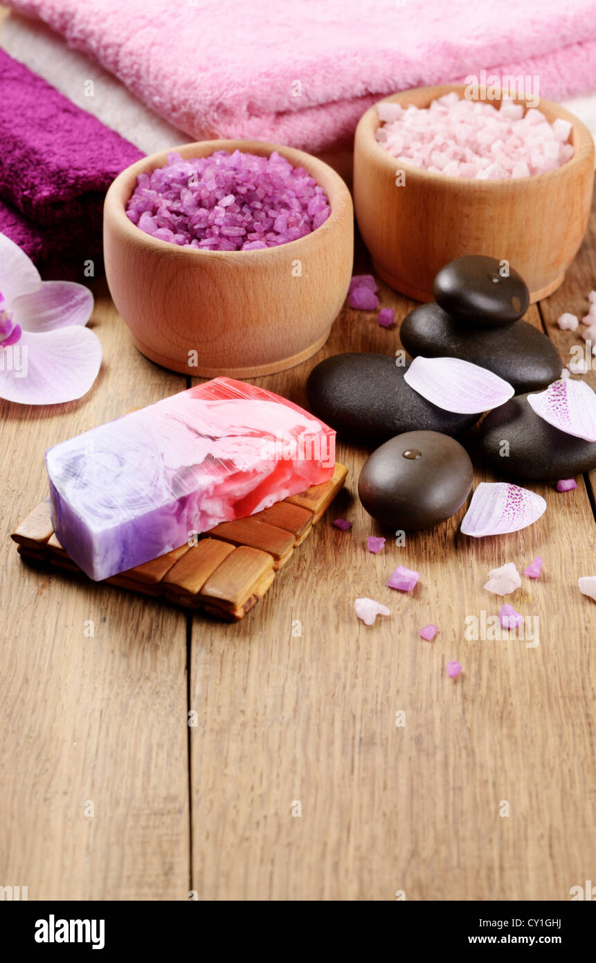 Spa lavender salt set on the wooden table Stock Photo - Alamy