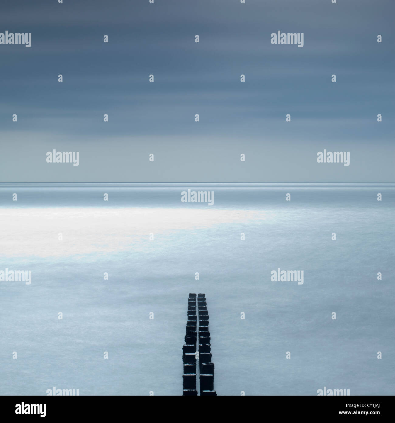 Bridlington groynes hi-res stock photography and images - Alamy