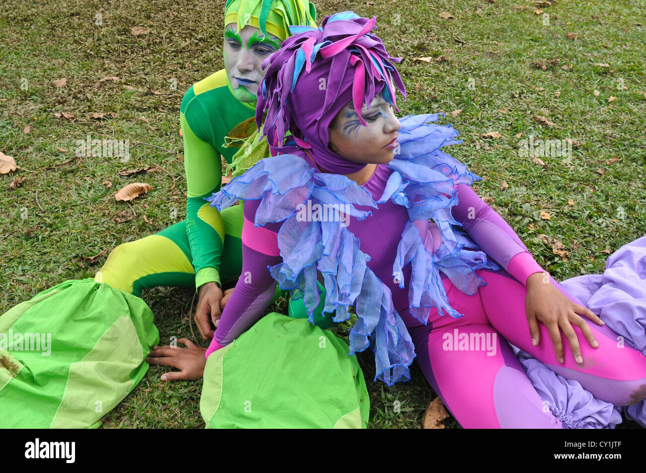 Two actors hi-res stock photography and images - Alamy