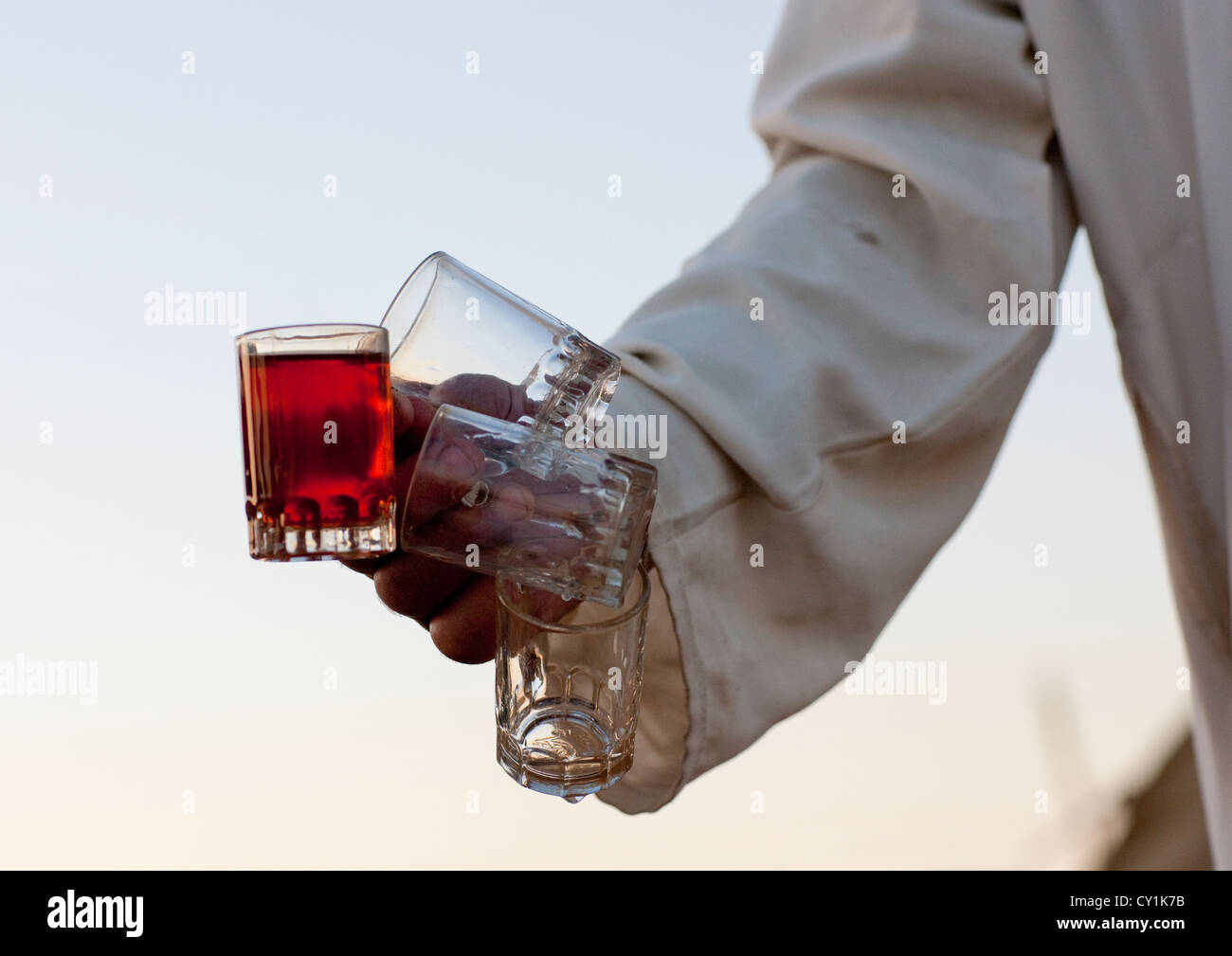 Serving Tea, Saudi Arabia Stock Photo - Alamy