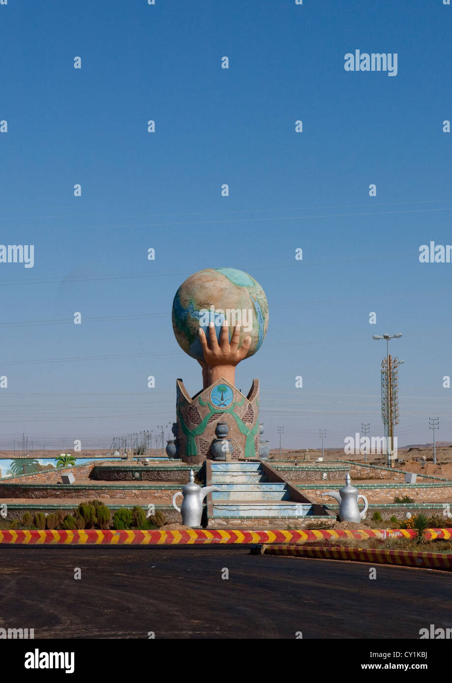 Roundabout In Saudi Arabia Stock Photo - Alamy
