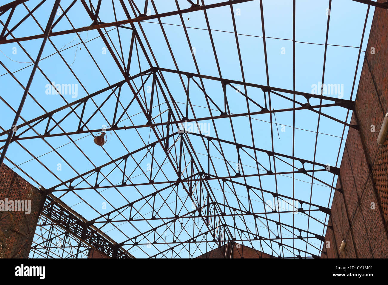 Roof framework hi-res stock photography and images - Alamy
