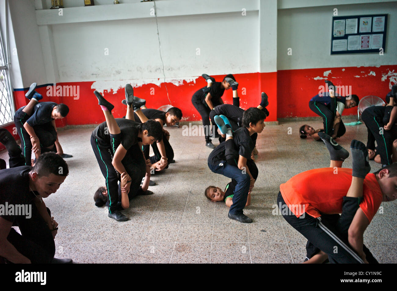 Salsa dancers cali hi-res stock photography and images - Alamy