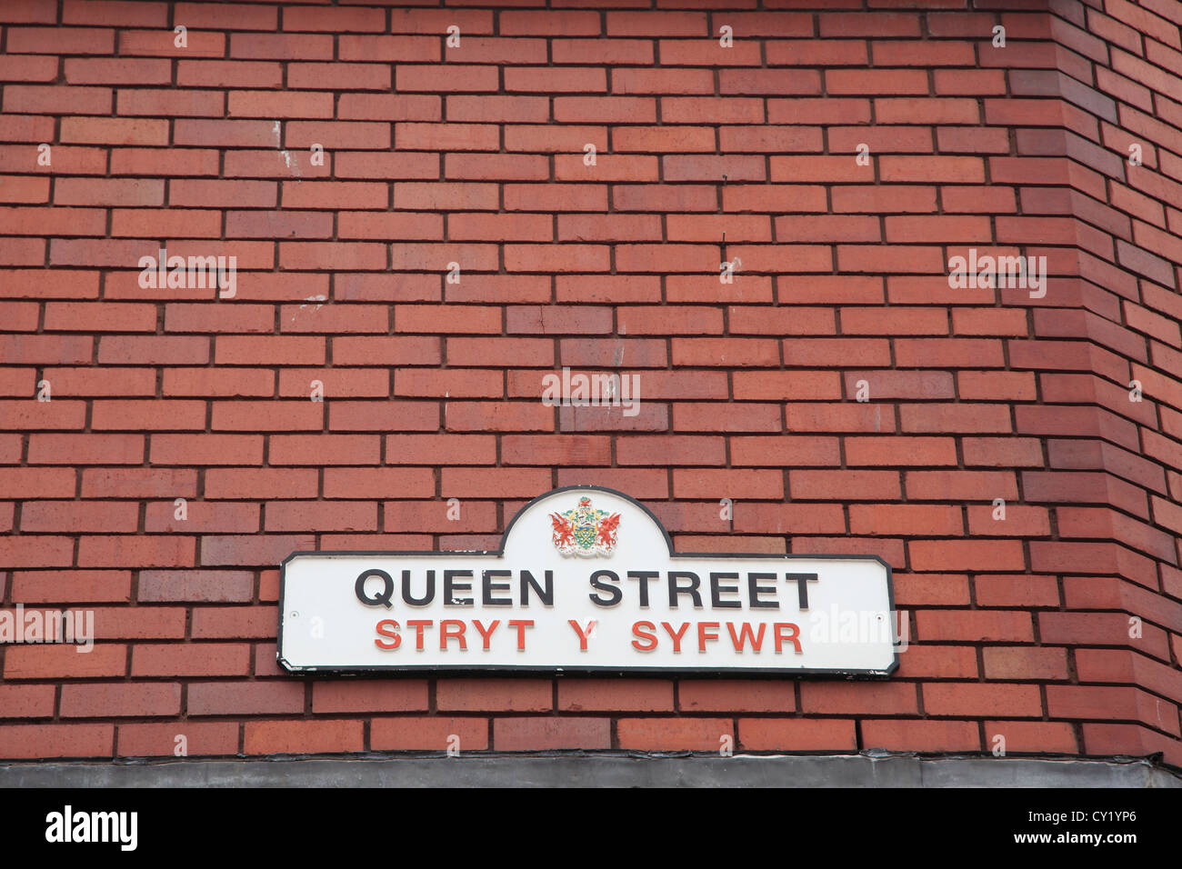 Queen Street Sign in Welsh and English, Wrexham, Clwyd, North Wales, UK ...