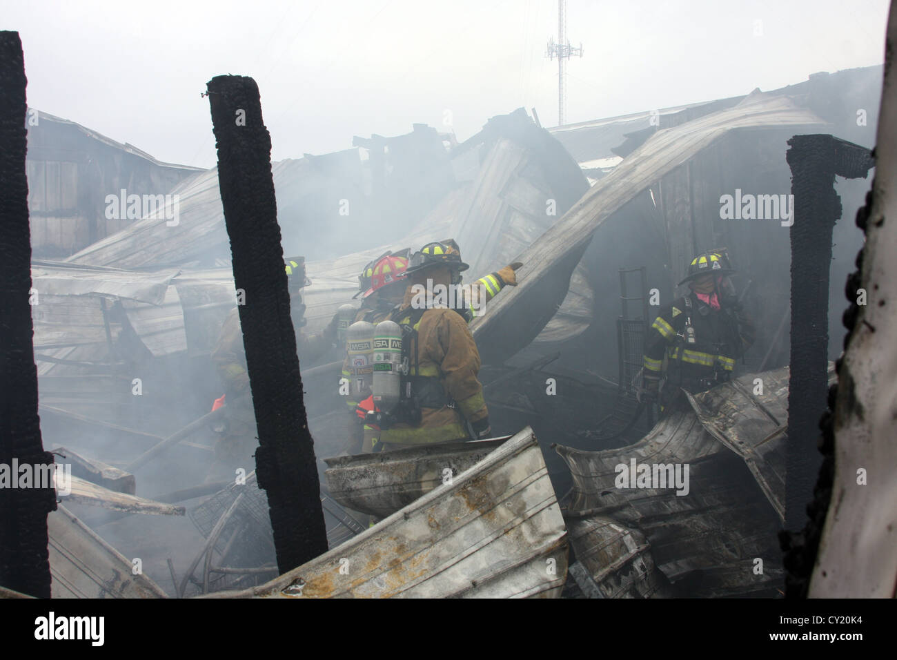 Firefighter pointing hi-res stock photography and images - Alamy
