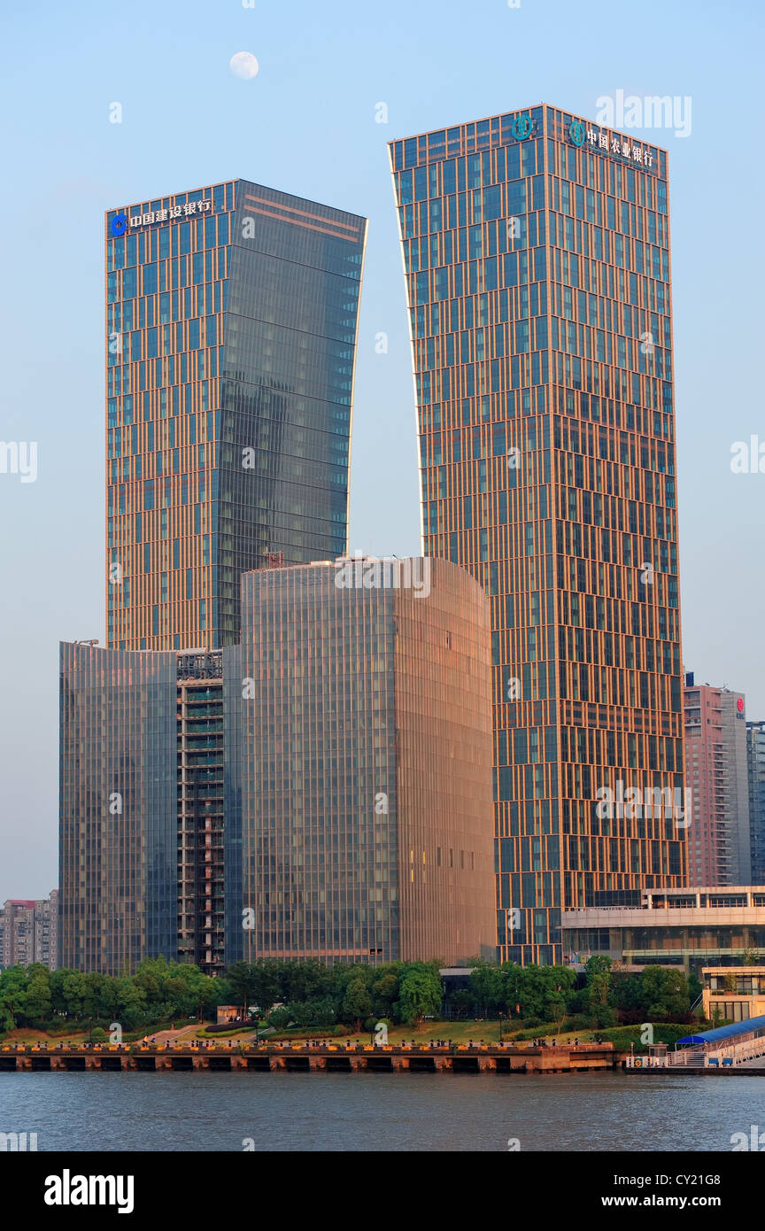 Shanghai bank architecture hi-res stock photography and images - Alamy