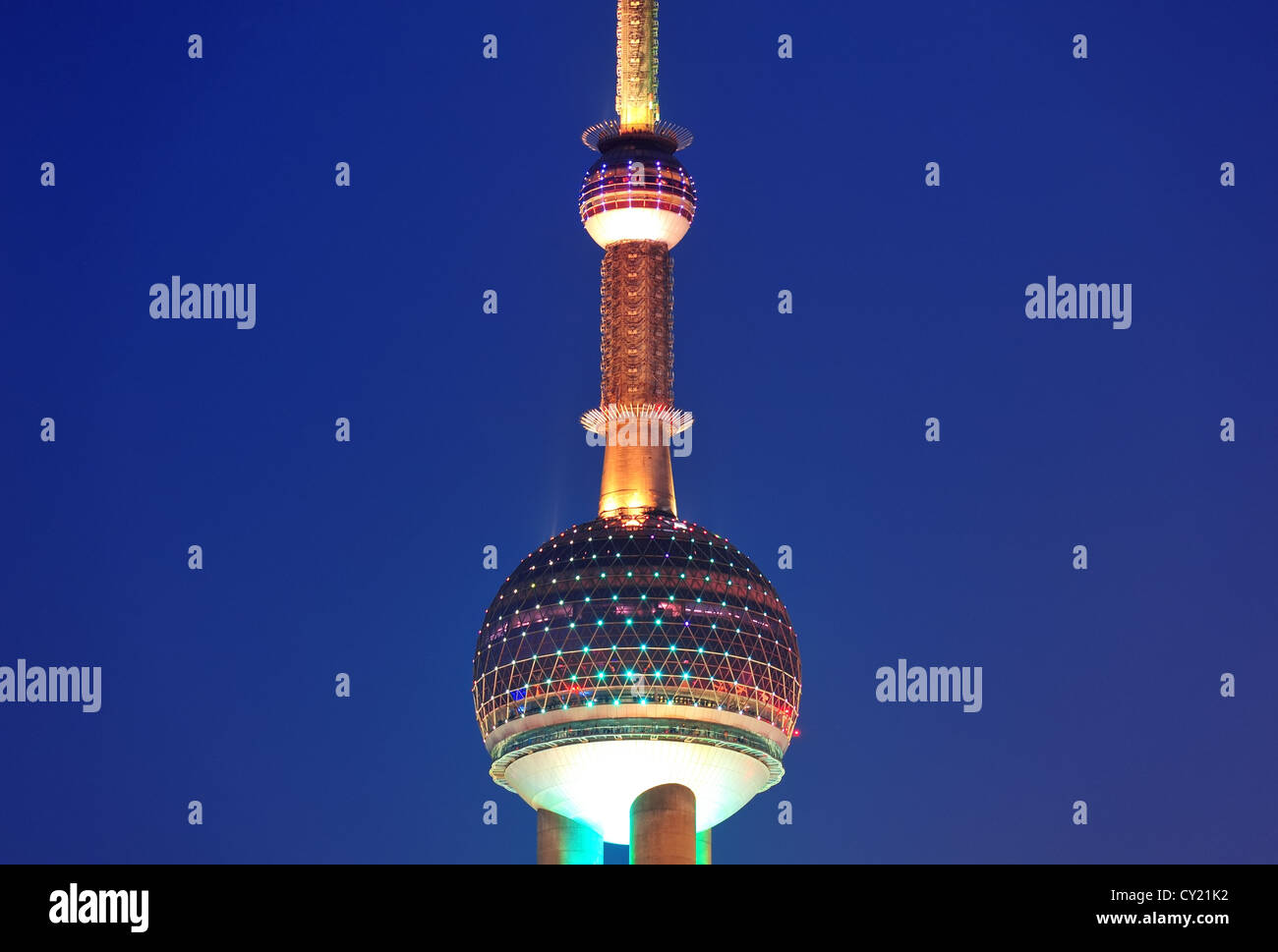 Oriental Pearl Tower Stock Photo - Alamy