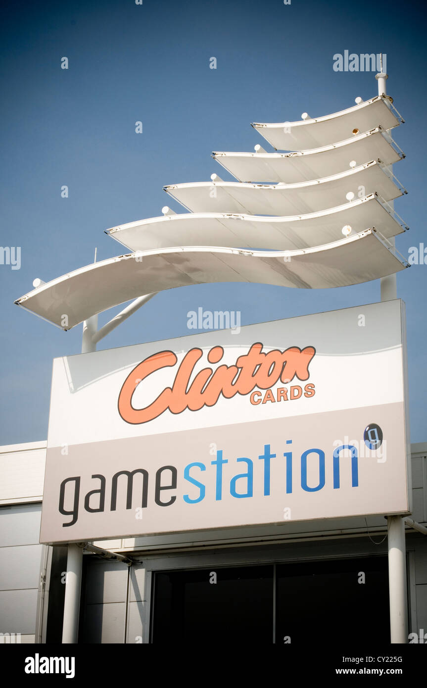 Gamestation hi-res stock photography and images - Alamy