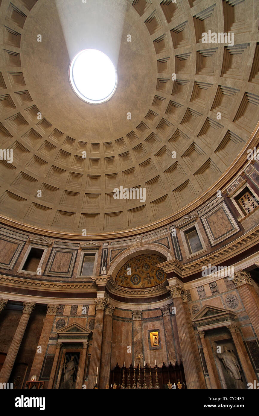 Italy skylight building hi-res stock photography and images - Alamy