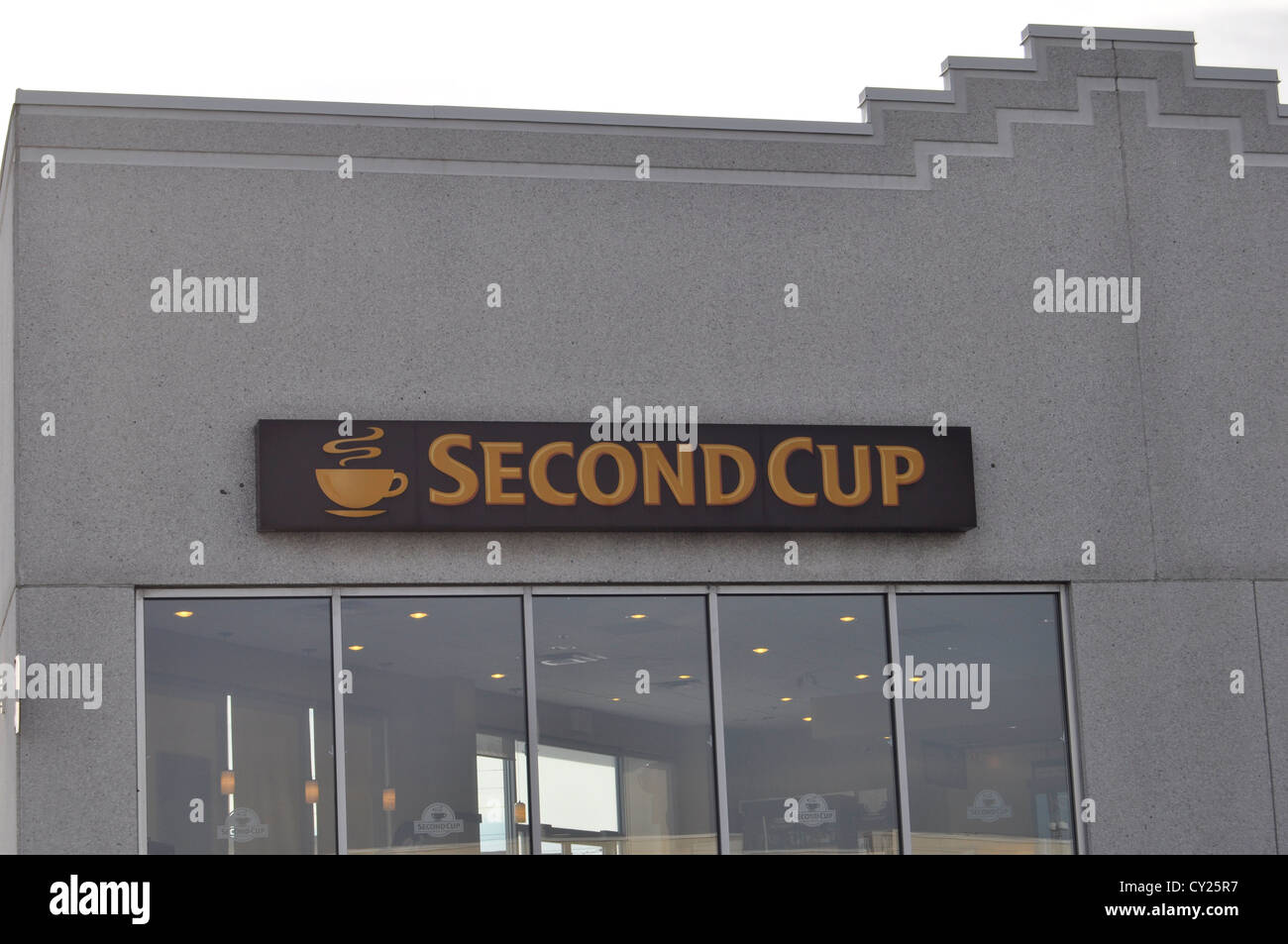 Second cup store hi-res stock photography and images - Alamy