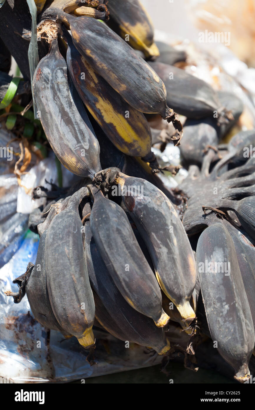 Rotten Bananas on a Market in Phnom Penh, Cambodia Stock Photo - Alamy