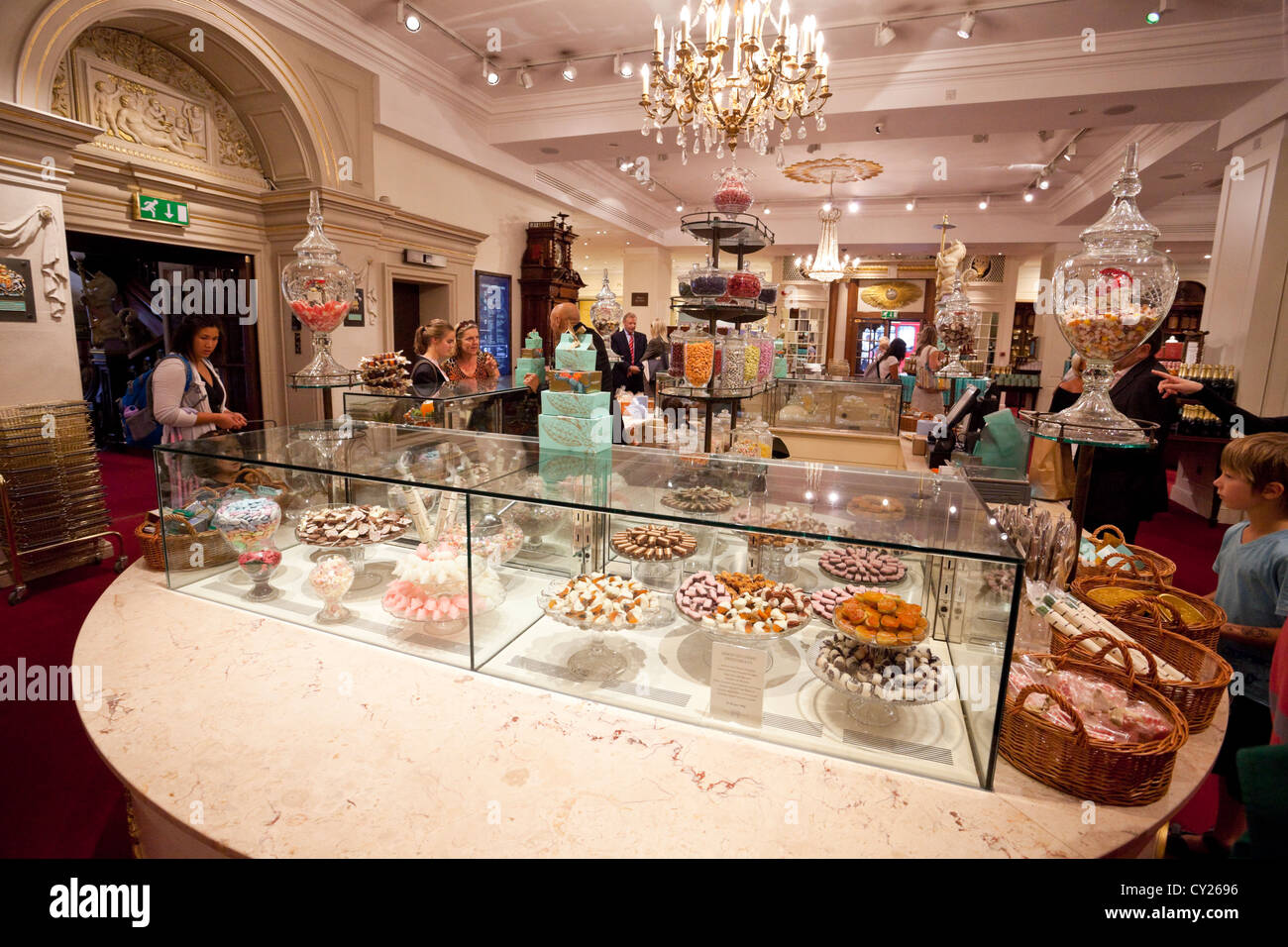 Biscuit and cake section and counter at Fortnum & Mason, Piccadilly ...