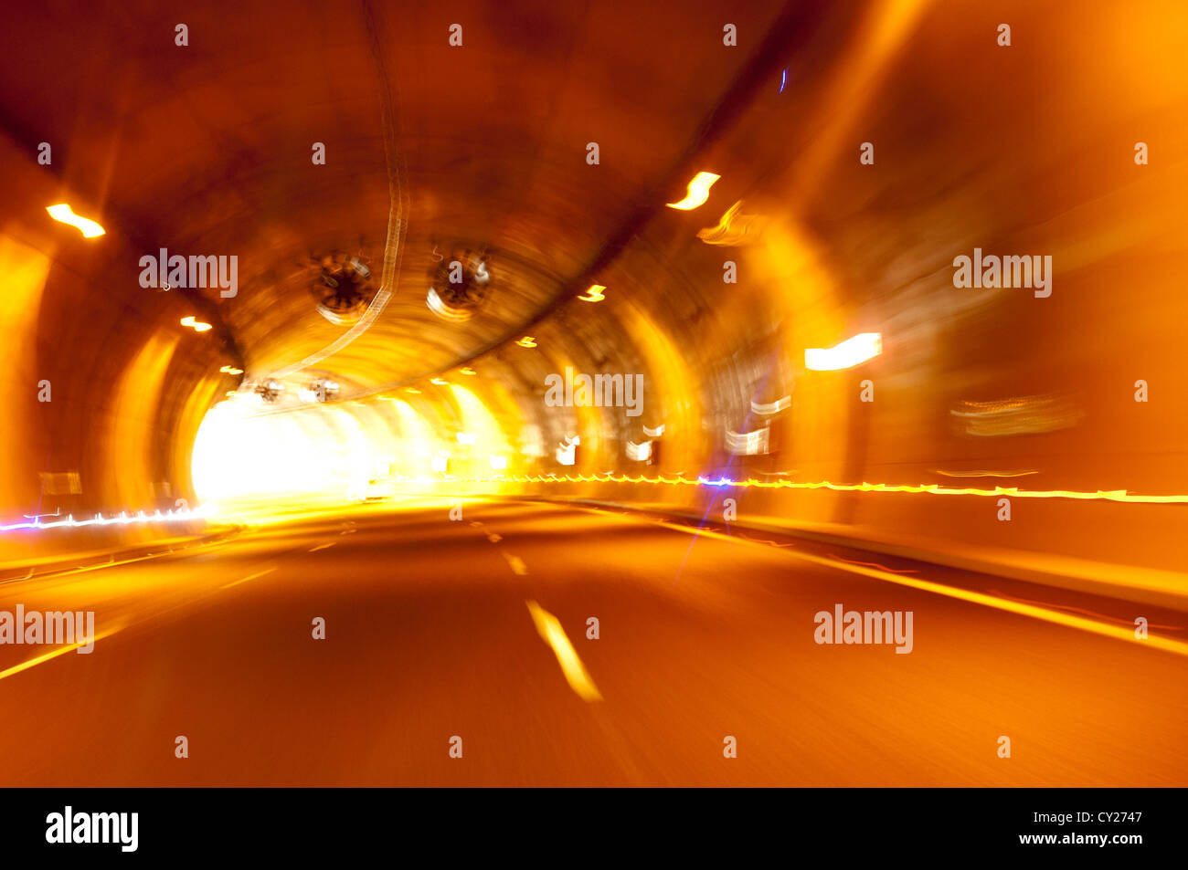 Abstract red tunnel hi-res stock photography and images - Alamy