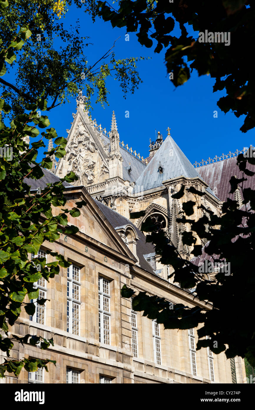 Rheims Cathedral of Notre Dame, Rheims, Champagne, France Stock Photo ...