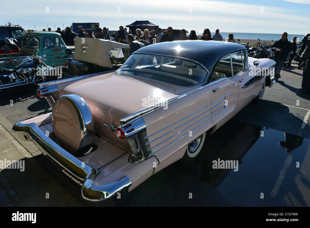 Oldsmobile 88 hi-res stock photography and images - Alamy