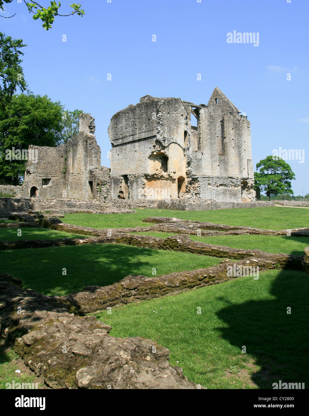 Minster Lovell Hall (EH) Minster Lovell Oxfordshire England UK Stock ...