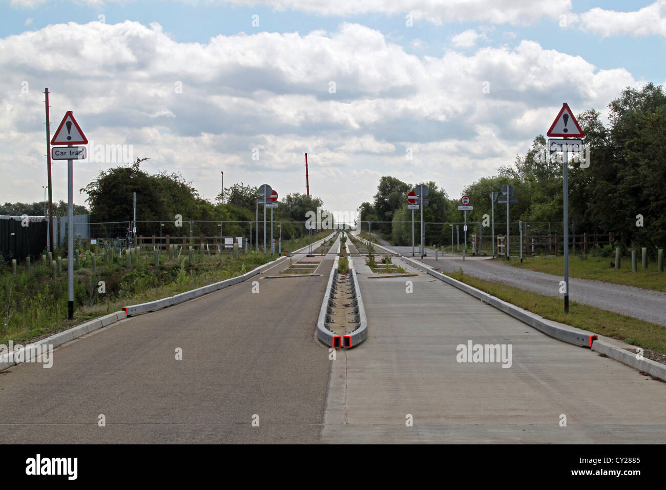 The Guided bus way that connects Cambridge and St Ives in ...