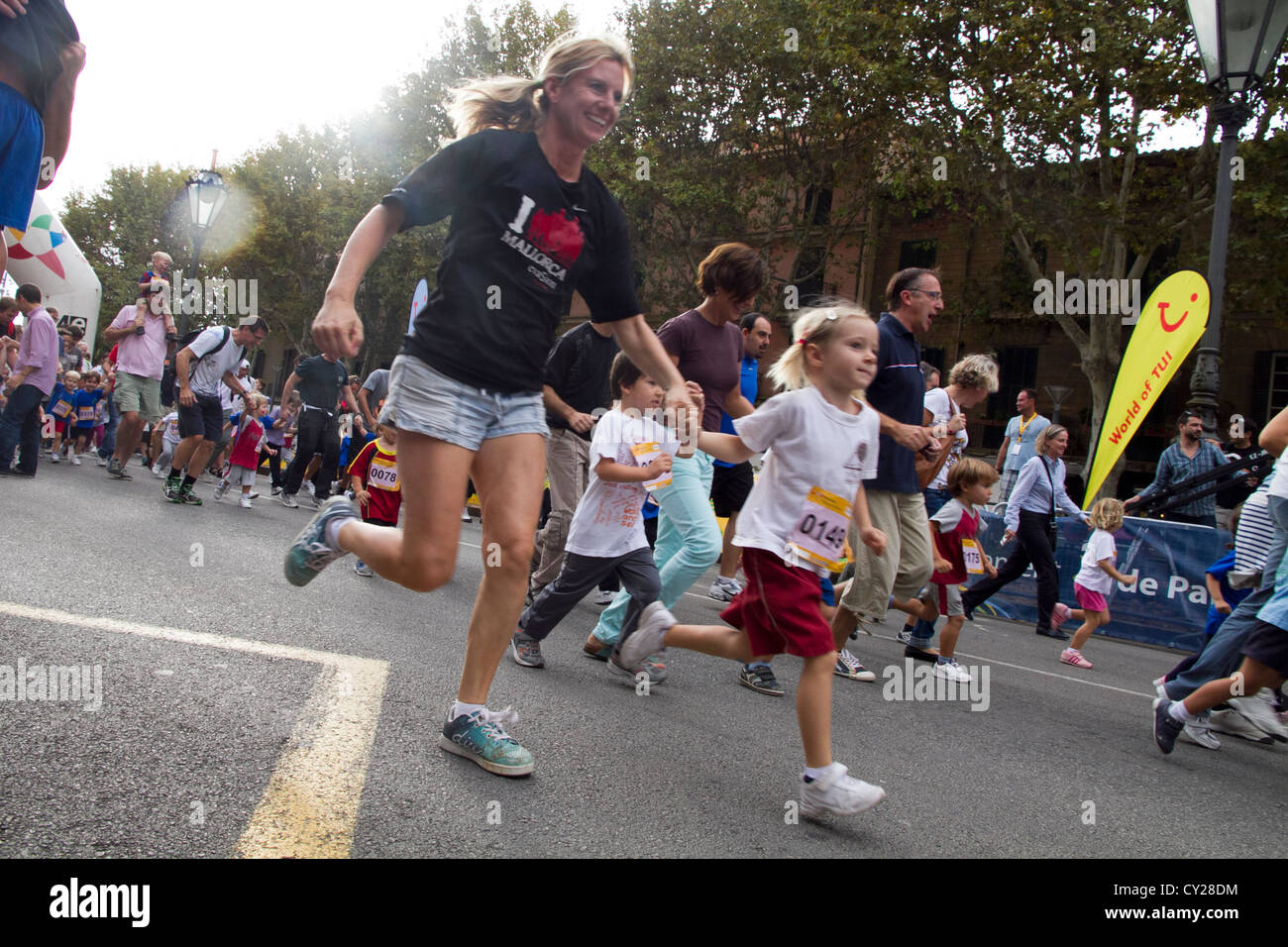 Marathon kids children mom running road race Palma de Mallorca Majorca ...