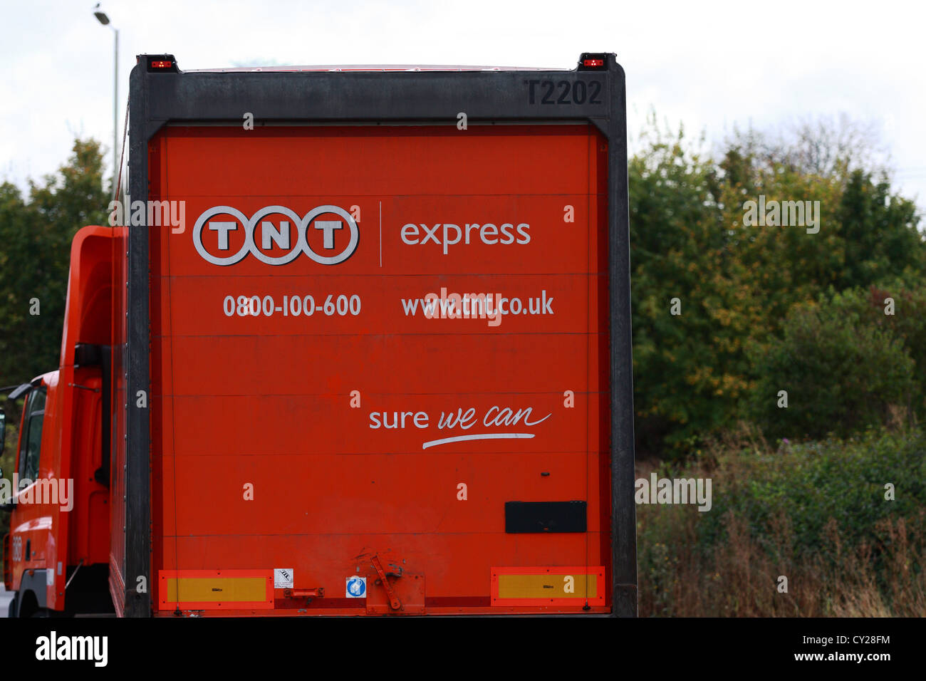 Tnt delivery lorry hi-res stock photography and images - Alamy