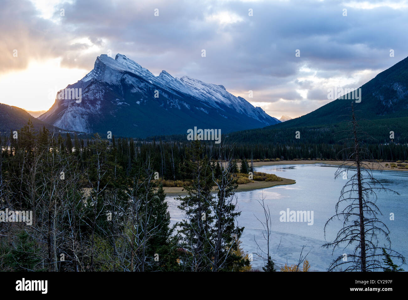 Rundle ridge hi-res stock photography and images - Alamy