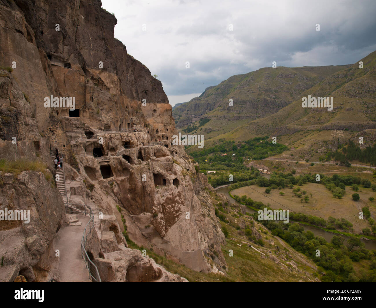 Natural city scene hi-res stock photography and images - Alamy