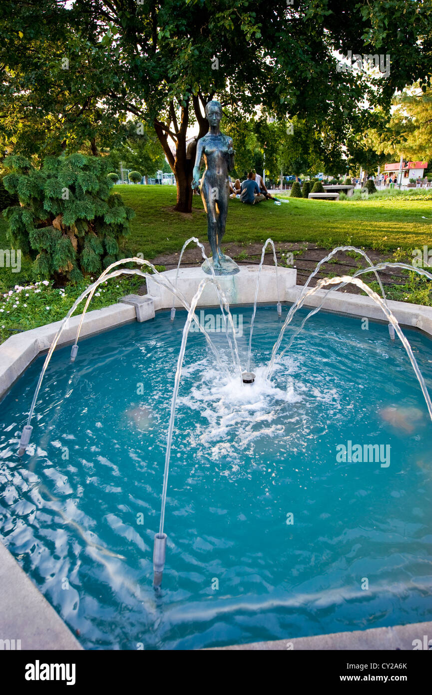 Ferenc deak statue hi-res stock photography and images - Alamy