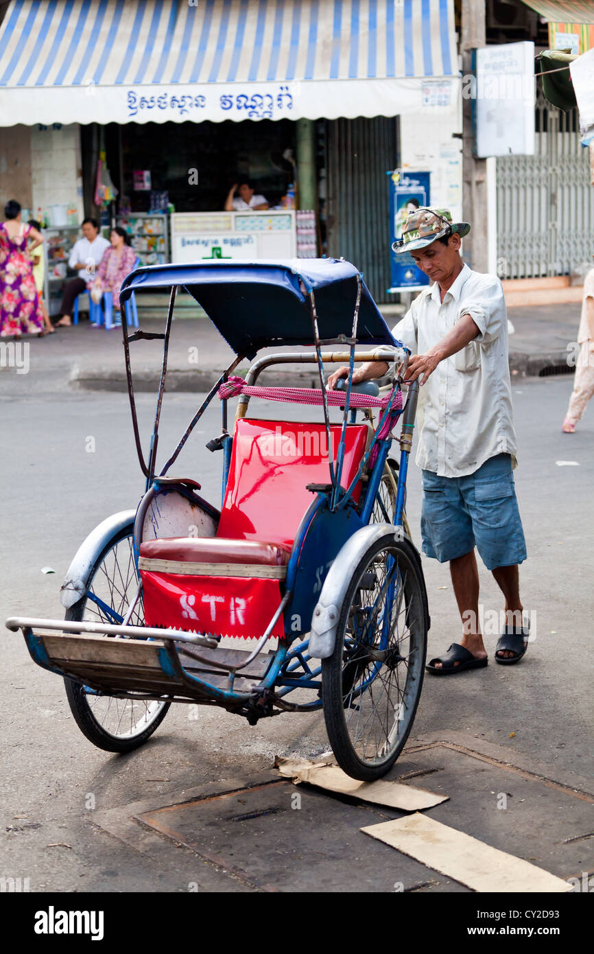 Cambodia cycle rickshaw hi-res stock photography and images - Alamy