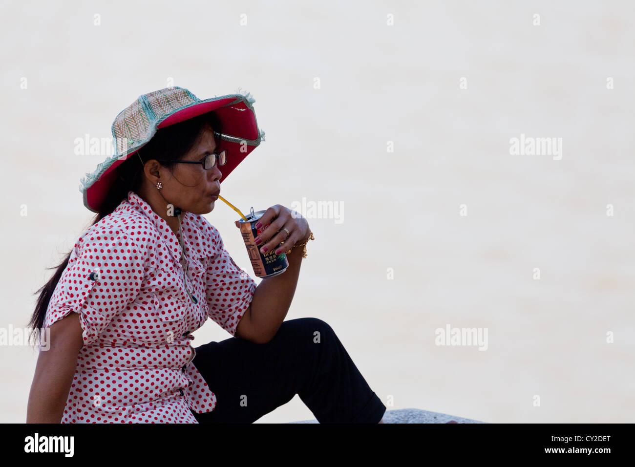 Cambodian Woman in Phnom Penh, Cambodia Stock Photo - Alamy